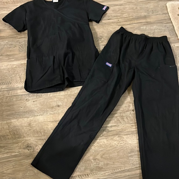 Cherokee | Tops | Cherokee Scrub Set | Poshmark